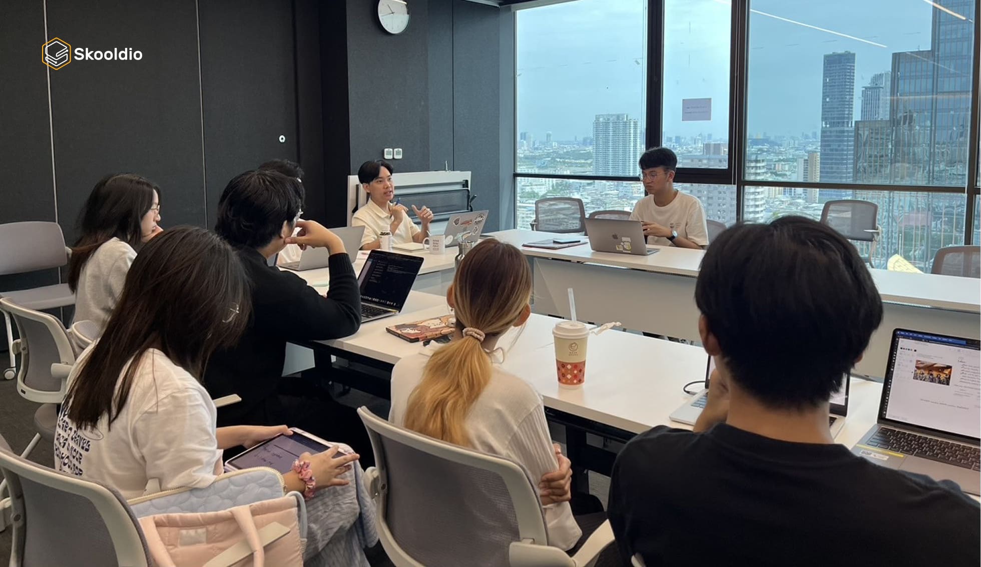 พาส่อง! เด็กฝึกงาน Skooldio ในกิจกรรม Hackathon 2025 | Skooldio Blog